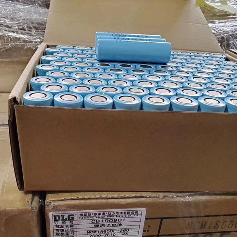 Eine Batterie-Zelle 18650 des Grad-3C UN38.3 18650 3,7 Batterie V 2600mah